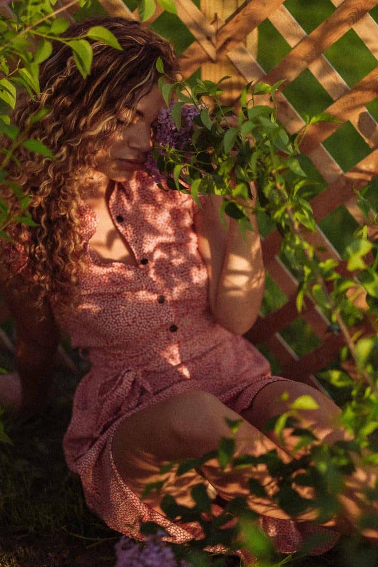 Golden Hour Photoshoot in the Garden - MY CHIC OBSESSION