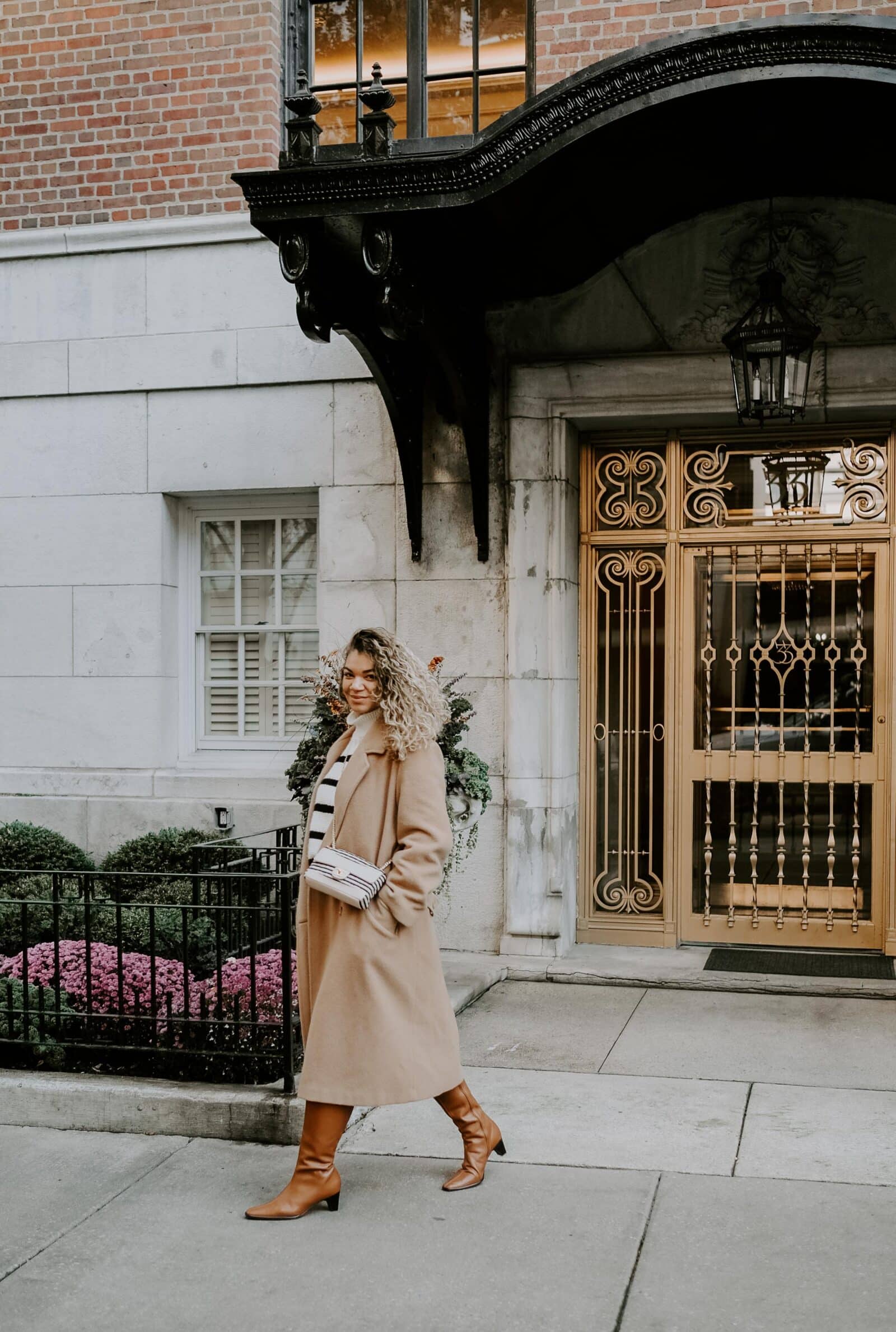Mastering the Art of Styling a Coat for a Classic Look