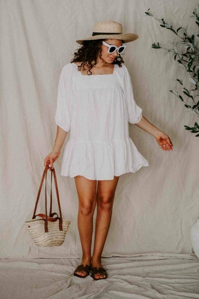 A Minimalistic and Chic Tropical Vacation Capsule Wardrobe - MY CHIC ...