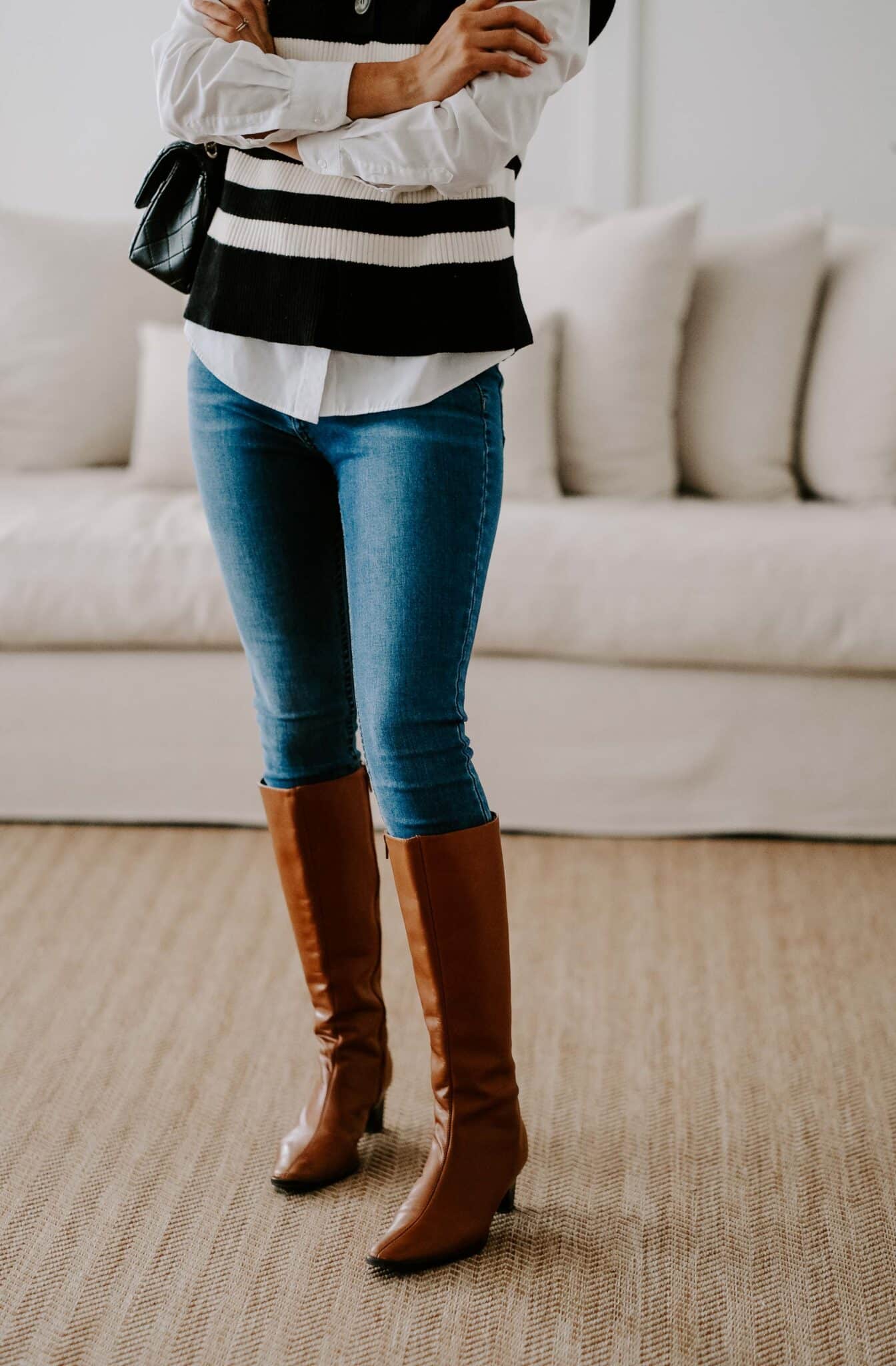 How to Wear a Sweater Vest in All Seasons - MY CHIC OBSESSION