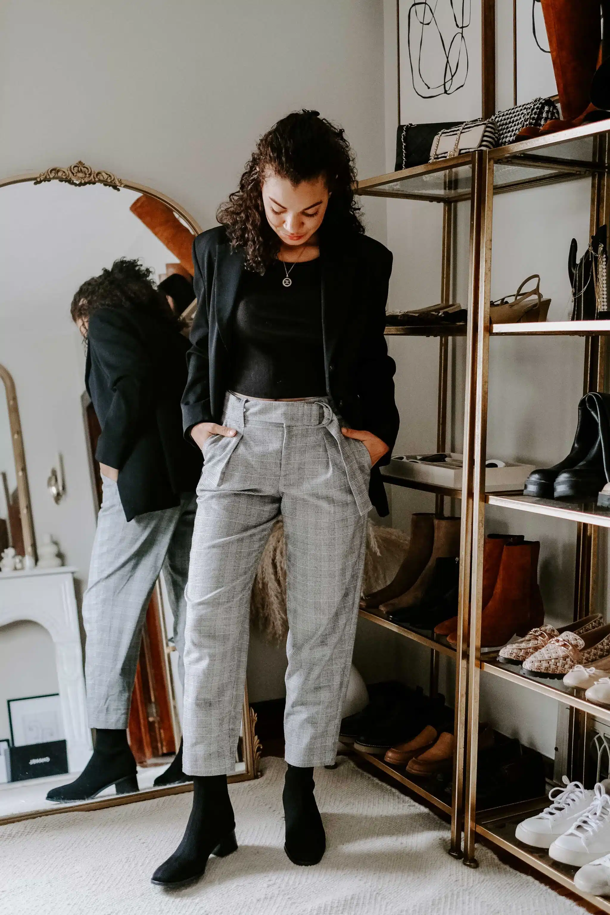 The Best Shoes To Wear With Jeans? Get Inspired by These 4 Sock Boot ...