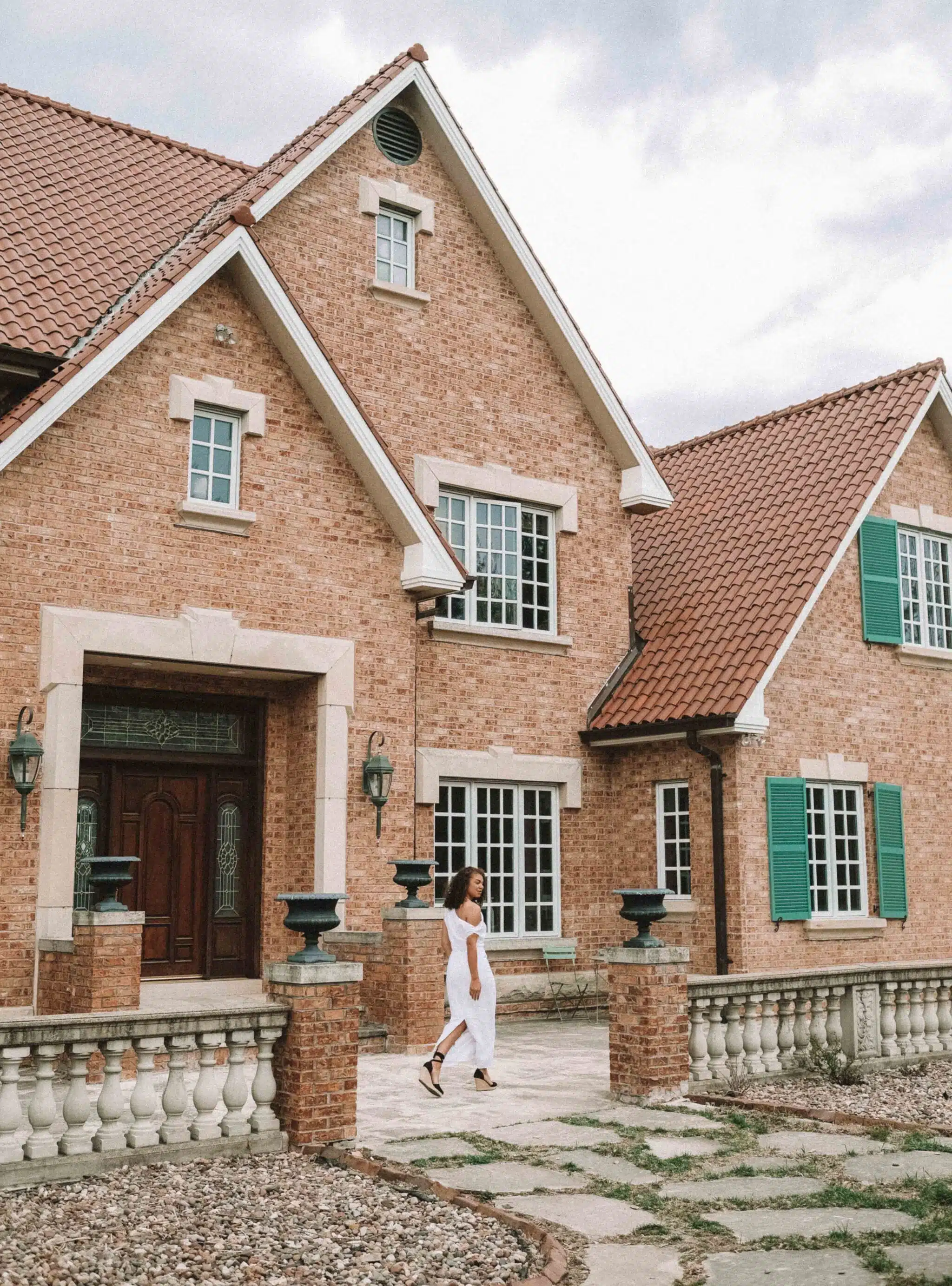 Our European-Inspired Rental House Tour - MY CHIC OBSESSION