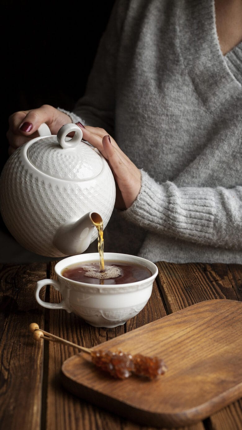 Afternoon Tea Party Attire: Dress Code, Etiquette, Tips & More - MY ...