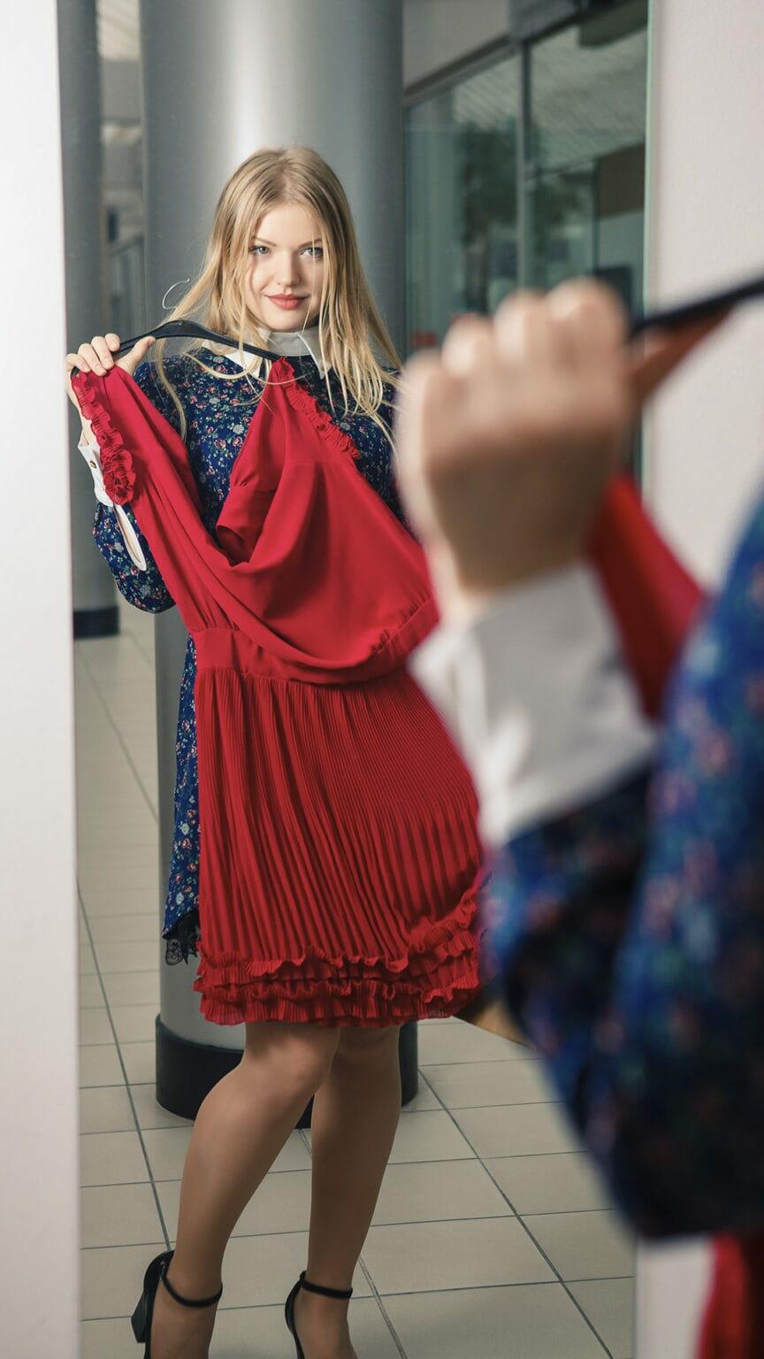 Afternoon Tea Party Attire: Dress Code, Etiquette, Tips & More - MY ...