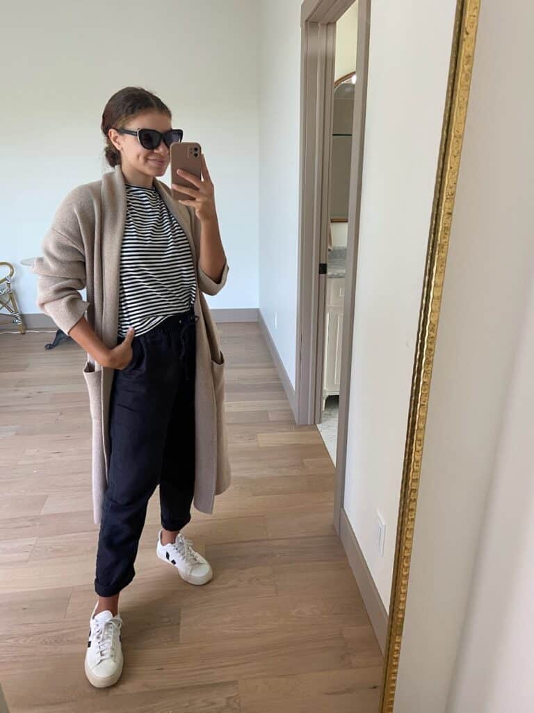 How to Master Casual Chic Style in This Veja Sneakers Outfit - MY CHIC ...