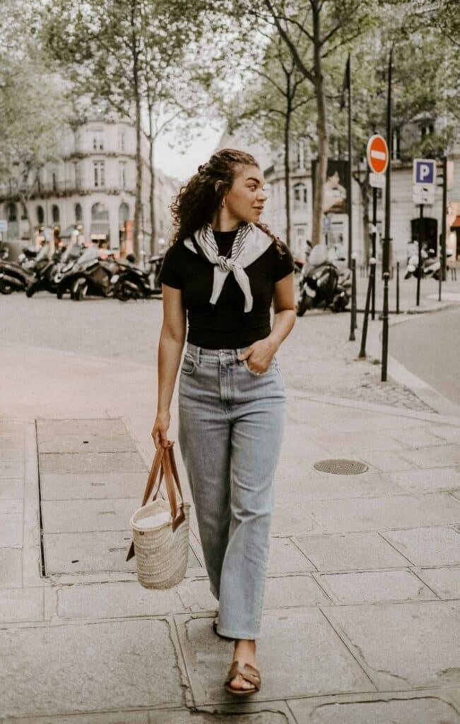 Dress Like a True French Girl in These No-Fail Parisian Summer Outfits ...