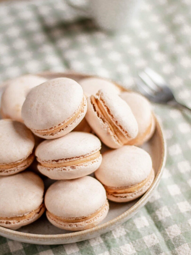 Satisfy Your Sweet Tooth With Salted Caramel Macarons: A Step-by-Step ...
