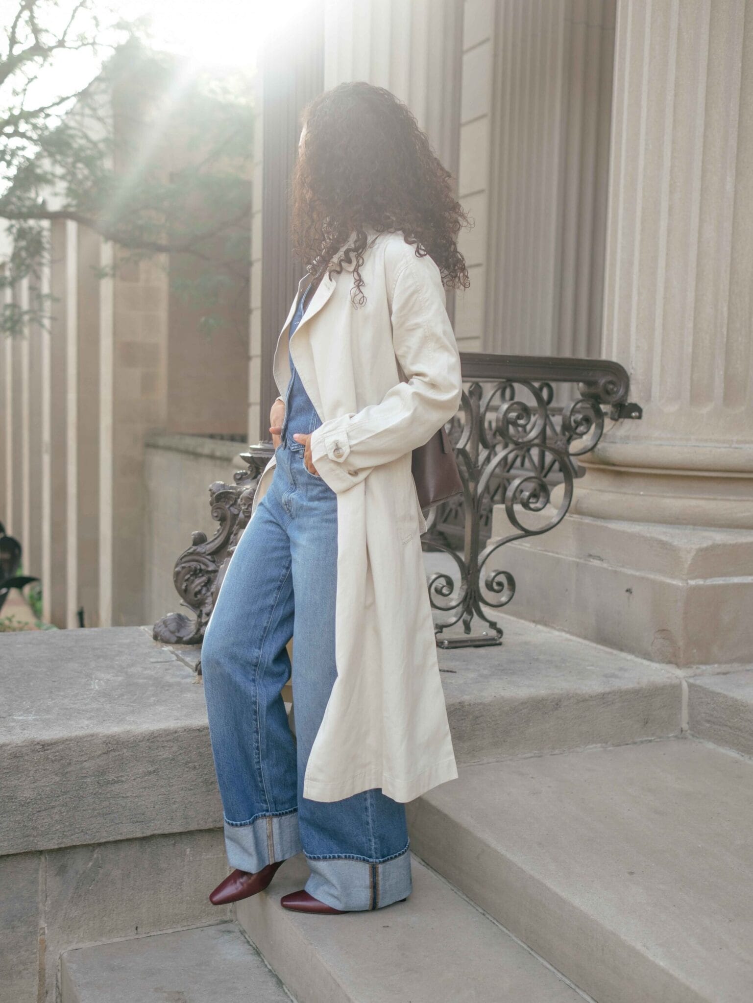 How to Rock a Cuffed Jeans Outfit: Styling Tips and Tricks - MY CHIC ...