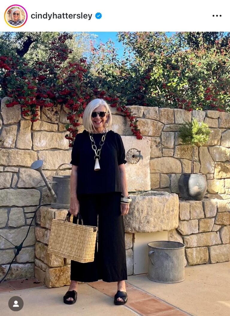 How to Dress Your Over 50 Body Shape: 11 Easy Tips to Save - MY CHIC ...