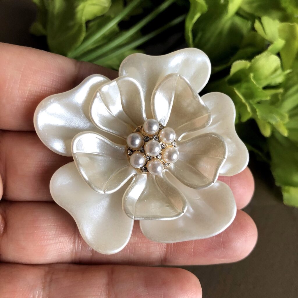 Top 10 Brooches Under $200 That Look Like Designer Pieces - MY CHIC ...